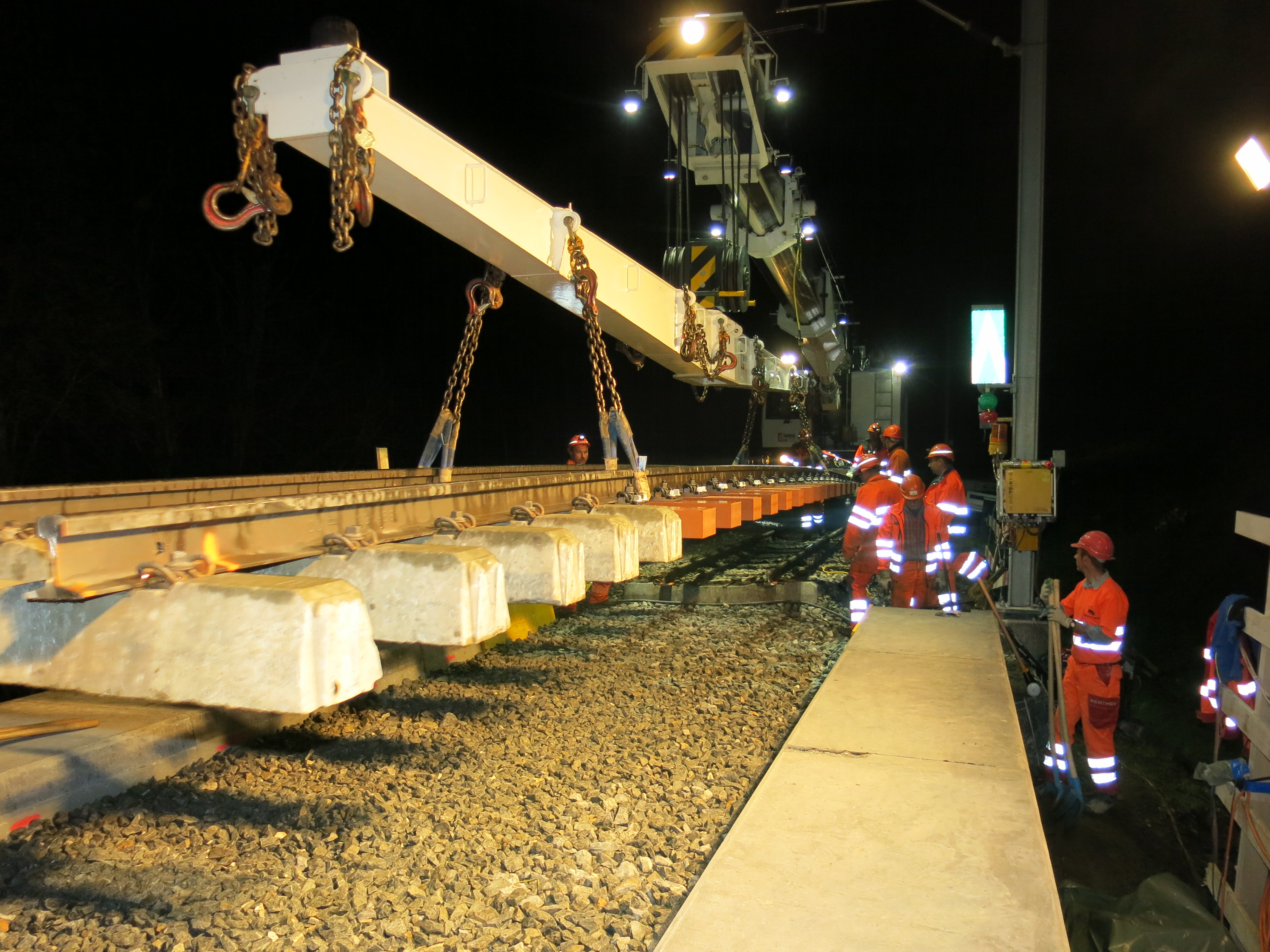 Flachschwellen, Tavanasa (Schweiz) - Sekisui-Eisenbahntechnologie